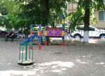 Спортивная площадка (Rashpilevskaya ulitsa No:132), spor alanı  Krasnodar'dan