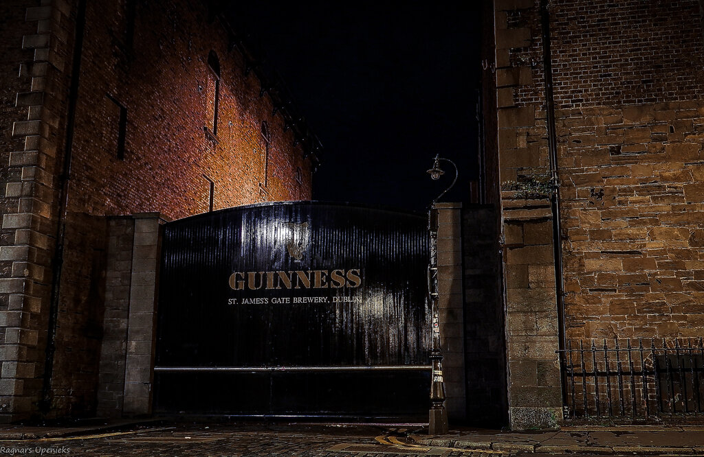 Bira fabrikası Guinness Brewery Diageo, Dublin, foto