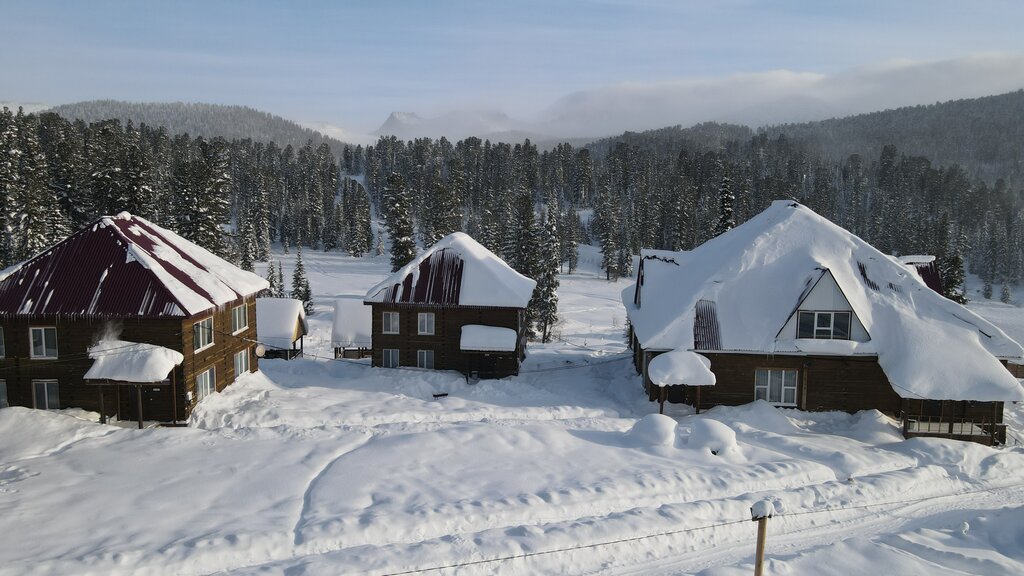 Tatil köyleri Khozyain Taigi, Abakan, foto