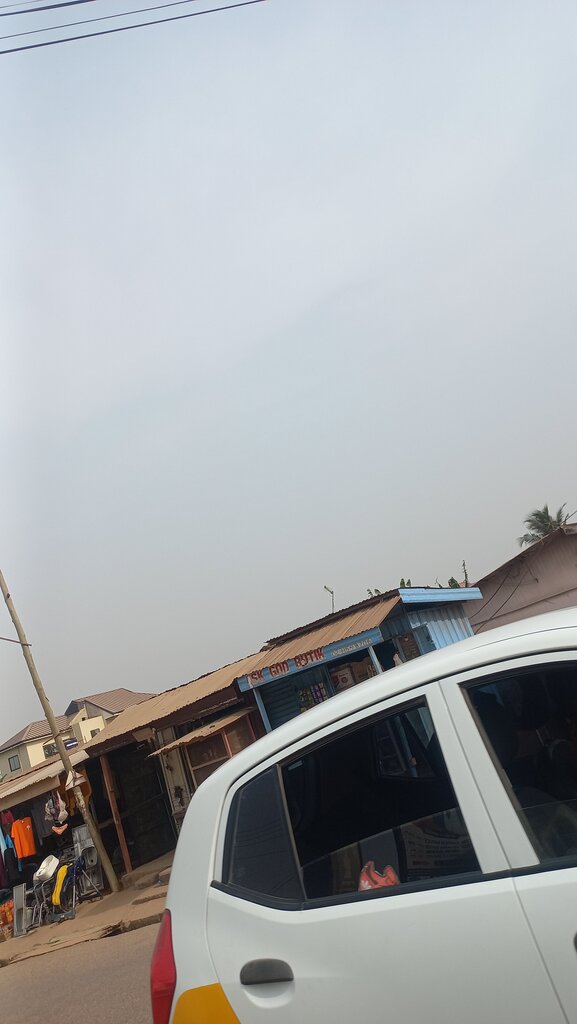 Giyim mağazası Ask God Butik, Dünya, foto