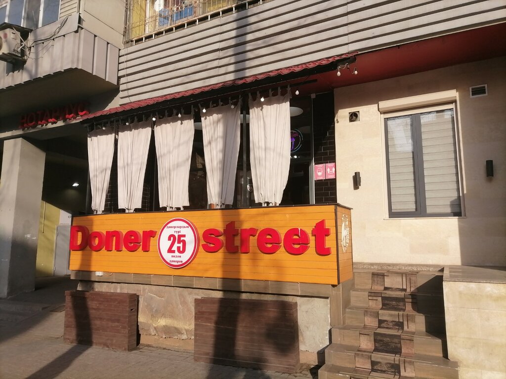 Fast food Doner Street, Almatı, foto