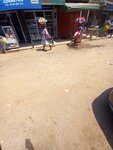 Baraak Enterprise (Mallam Futa Road No:30), market  Akra'dan