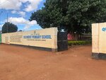 Regiment Basic School (Lusaka, Woodlands), ortaokul  Lusaka'dan