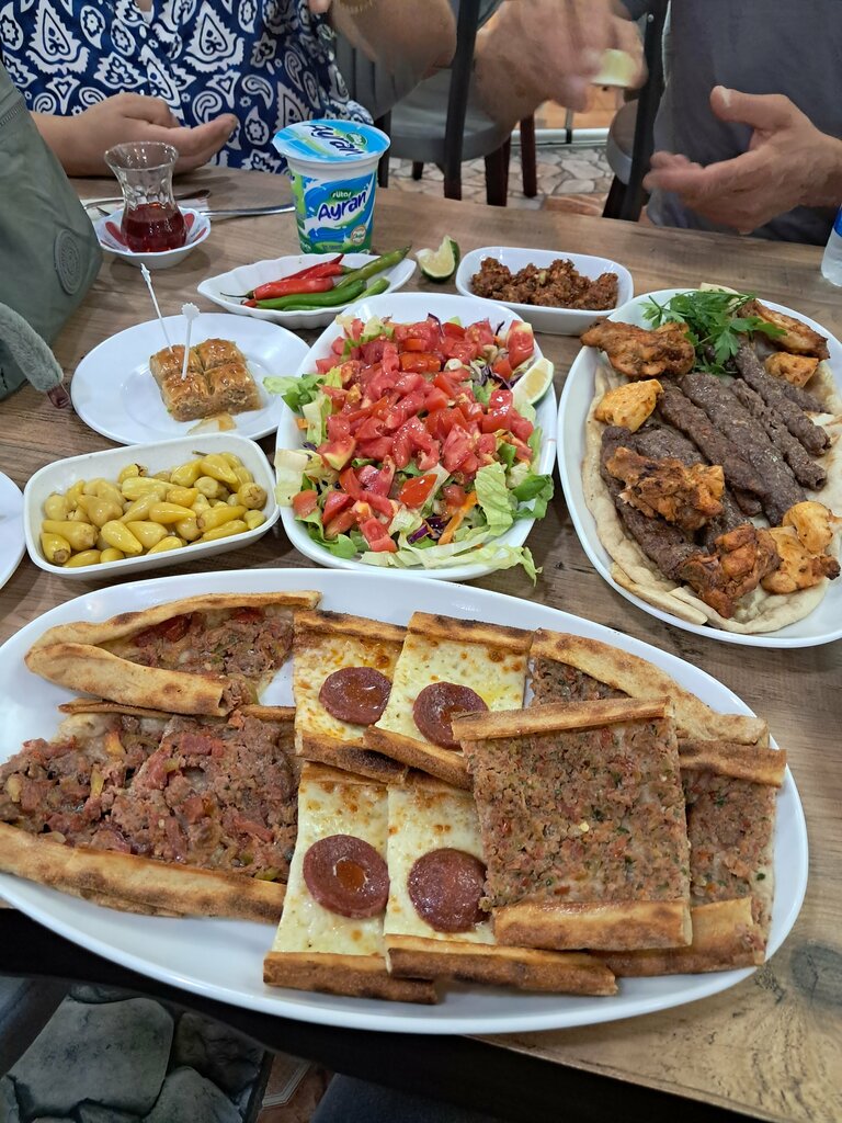 Kafe Kardeşler 19 Pide, Antalya, foto