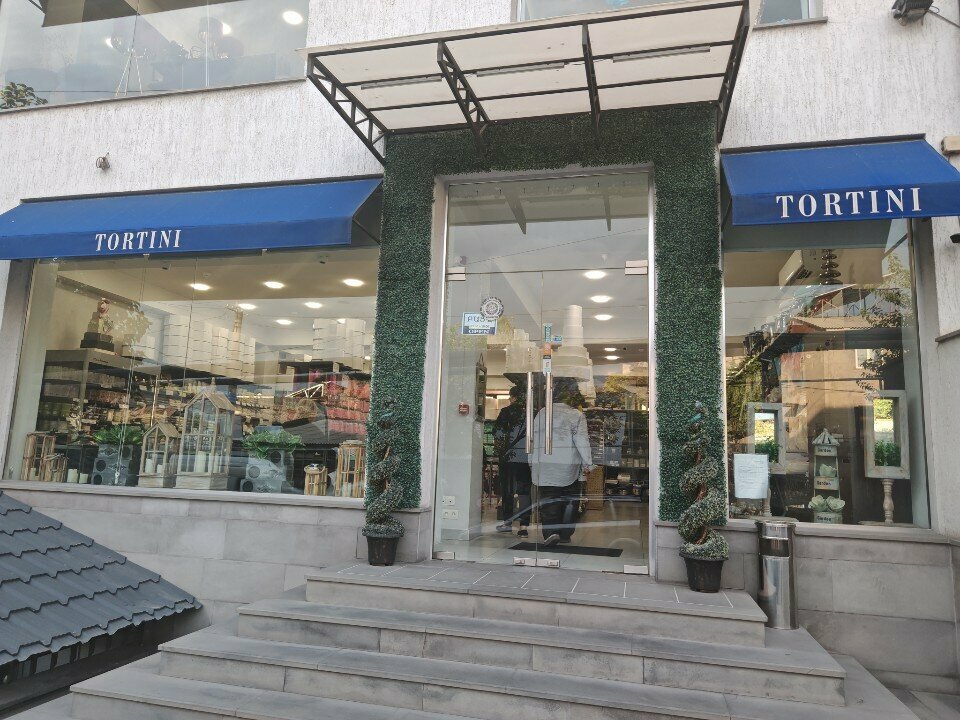 Pasta, şekerleme ve tatlı Tortini Armenia, Erivan, foto