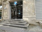 BMW (Еbdulkеrim Еlizadе Street No:9), otomobil satış galerileri  Bakü'den