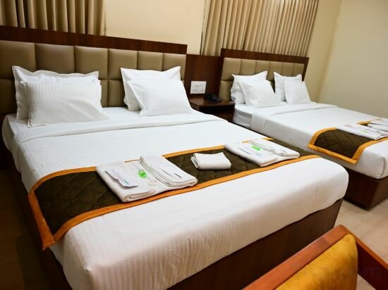 Otel Hotel Unnati Stay Inn Vijayapura by Hrg, Bijapur, foto