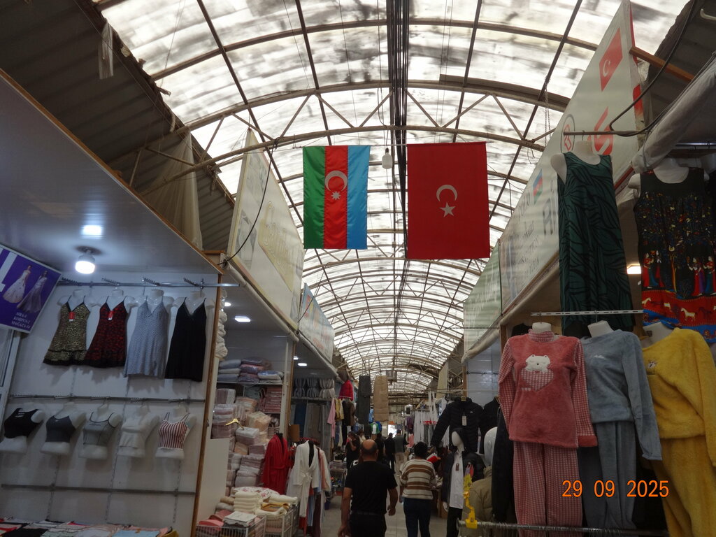 Pazarlar ve çarşılar Sederek bazari, Bakü, foto