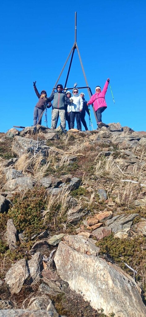 Dağ zirvesi Гора Майорская 1014 метров, Sahalin Bölgesi, foto