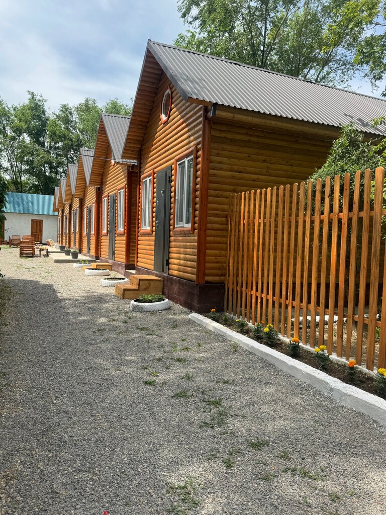 Resort oteller, tesisler Akzhol, Zhetysu ili, foto