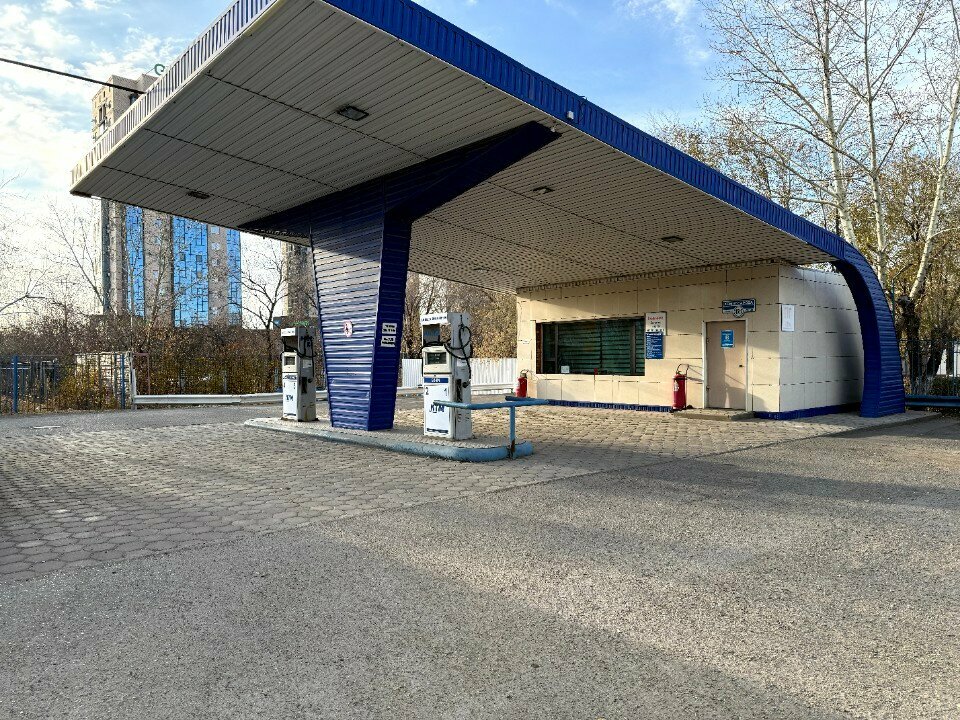 Benzin istasyonu Karaganda Oil Terminal, Karağandı, foto