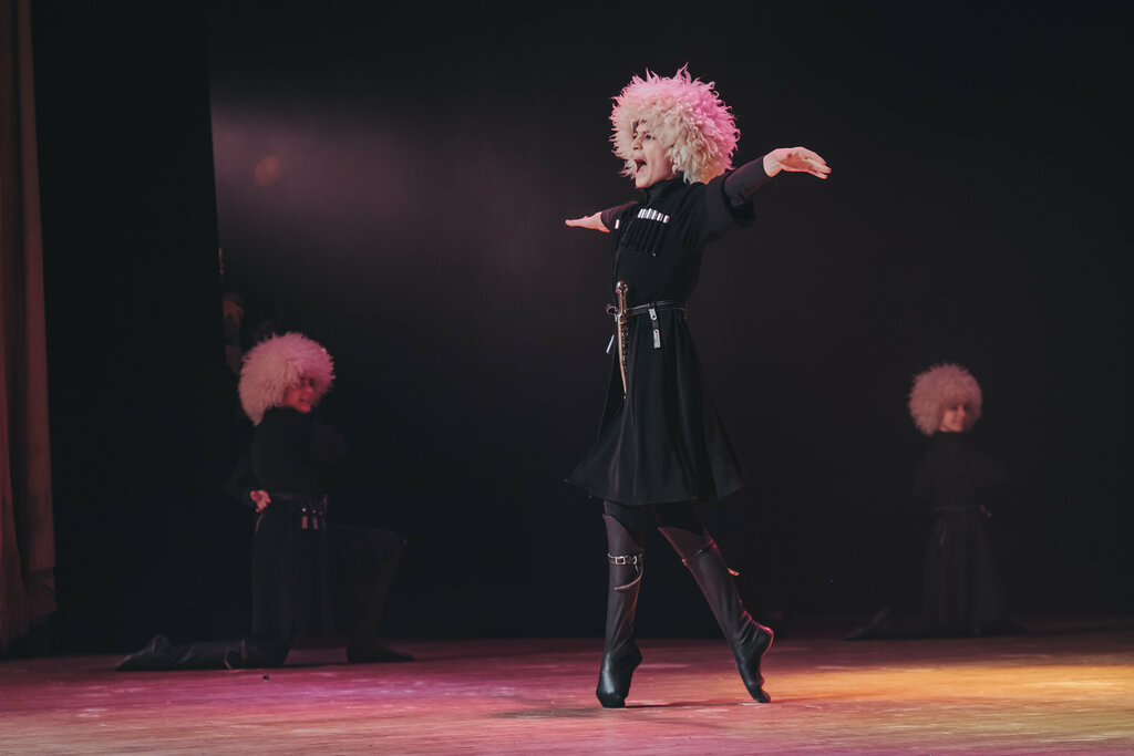 Dans okulları Djigit.ru, Moskova, foto