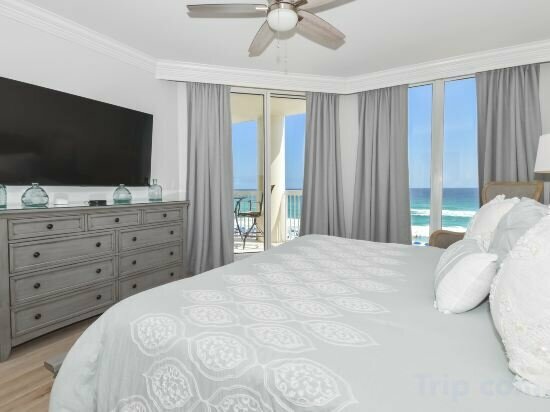 Otel Gulf Views and Beachfront Pools - Elegant Coastal Retreat, Destin, foto