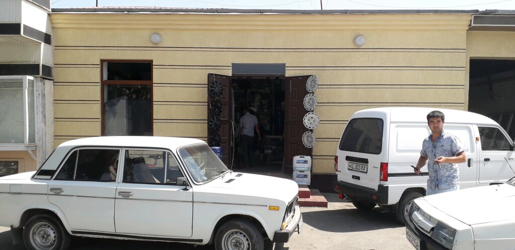 Otomobil yedek parçaları Auto Parts, Mergilân, foto