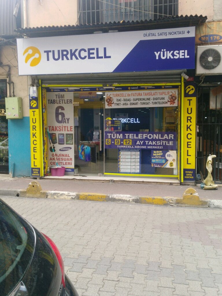 Cep telefonu ve aksesuarları satış mağazaları Turkcell Yüksel İletişim, İstanbul, foto