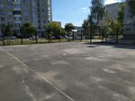 Баскетбольная площадка (Brest, Maskowski District, Pawdniovy Ushod Microdistrict, Pawdniova-Ushodni Microdistrict № 4), spor alanı  Brest'ten