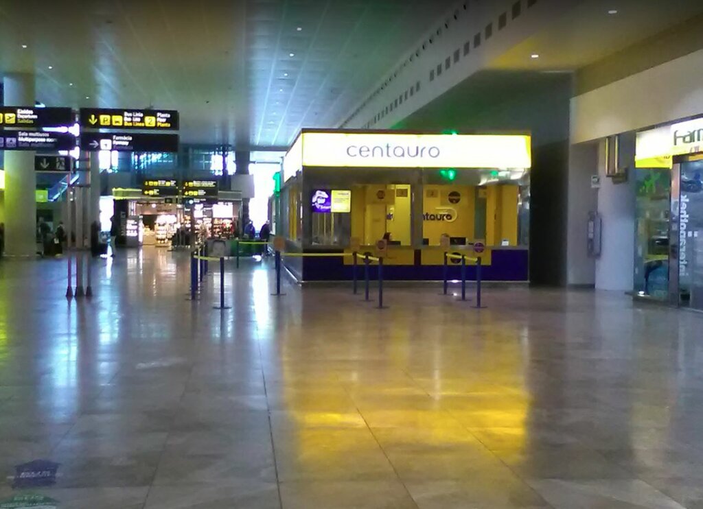 Oto kiralama Centauro Rent a Car Alicante Airport, Valensiya, foto