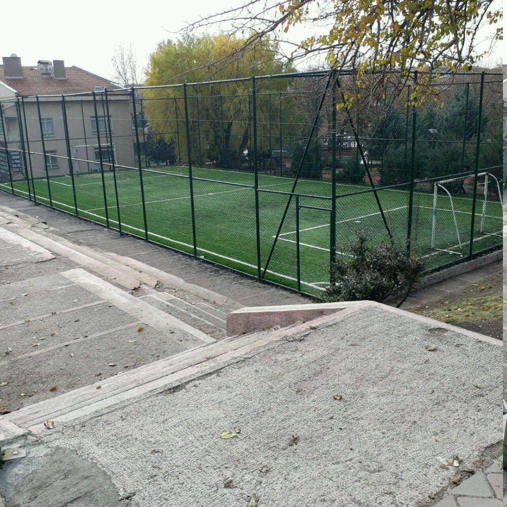 Spor alanı Halı Saha Keçiören Belediyesi, Ankara, foto