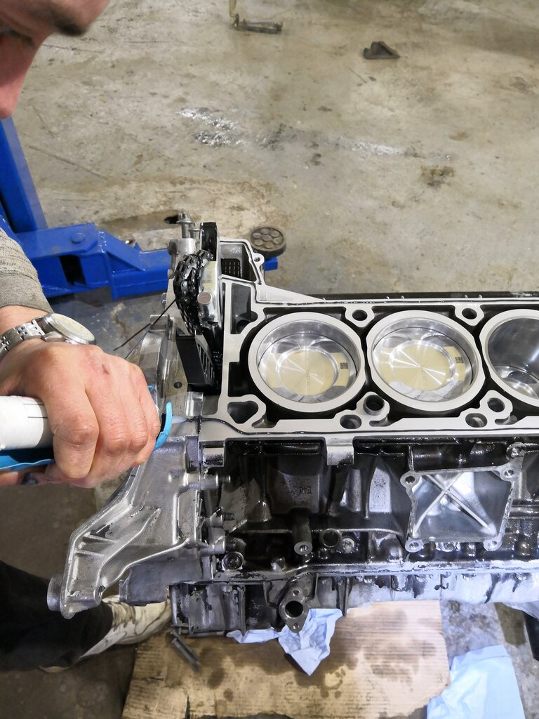 Motor tamiri Amg-servis, Moskova, foto