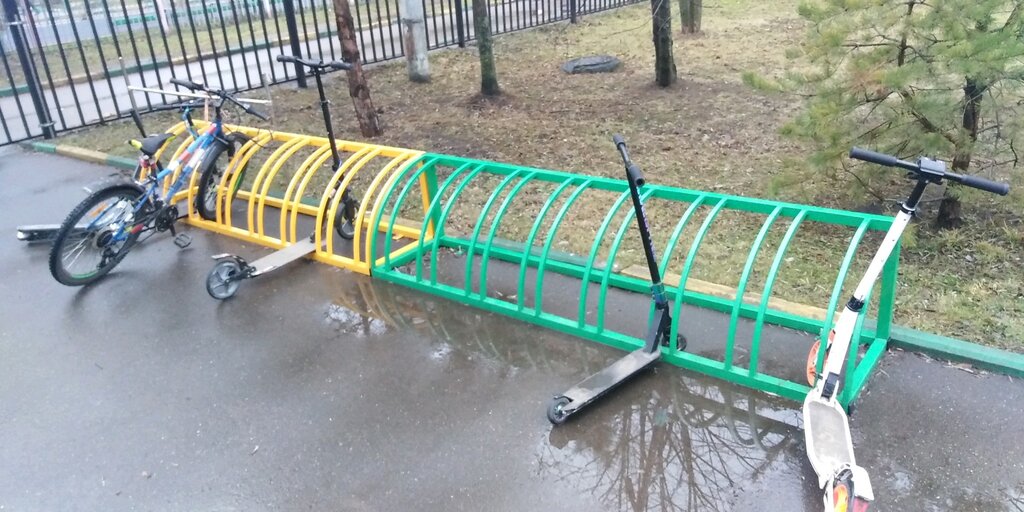 Bisiklet park yerleri Велопарковка, Moskova, foto