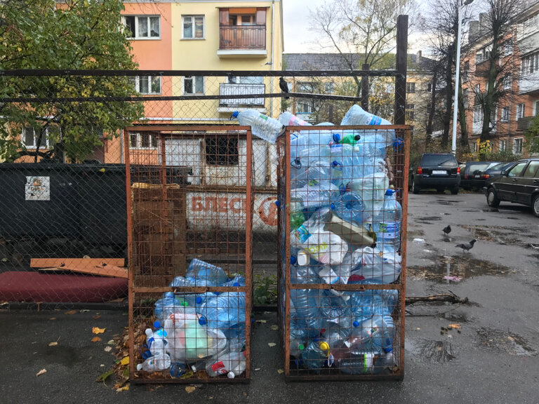 Çöp alanları Trash and garbage disposal area, Kaliningrad, foto