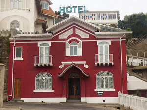 Hotel Vista Hermosa 17 (Santiago Metropolitan Region, Provincia de Santiago, Comuna de Quilicura, Calle Viña del Mar), otel  Vina del Mar'dan