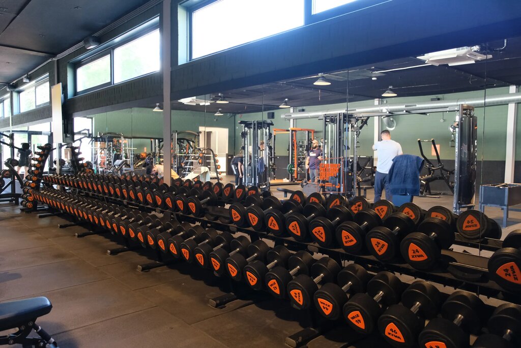 Basic-Fit 24/7, fitness club, Blerick, Drie Decembersingel, 44 — Yandex ...