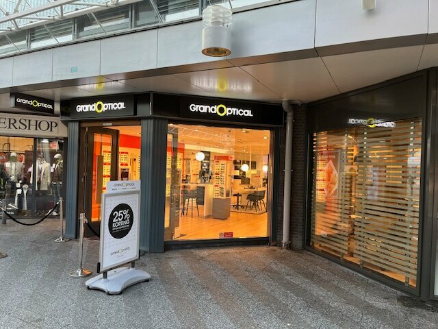 GrandOptical Amsterdam, opticial store, Amsterdam, Buikslotermeerplein ...