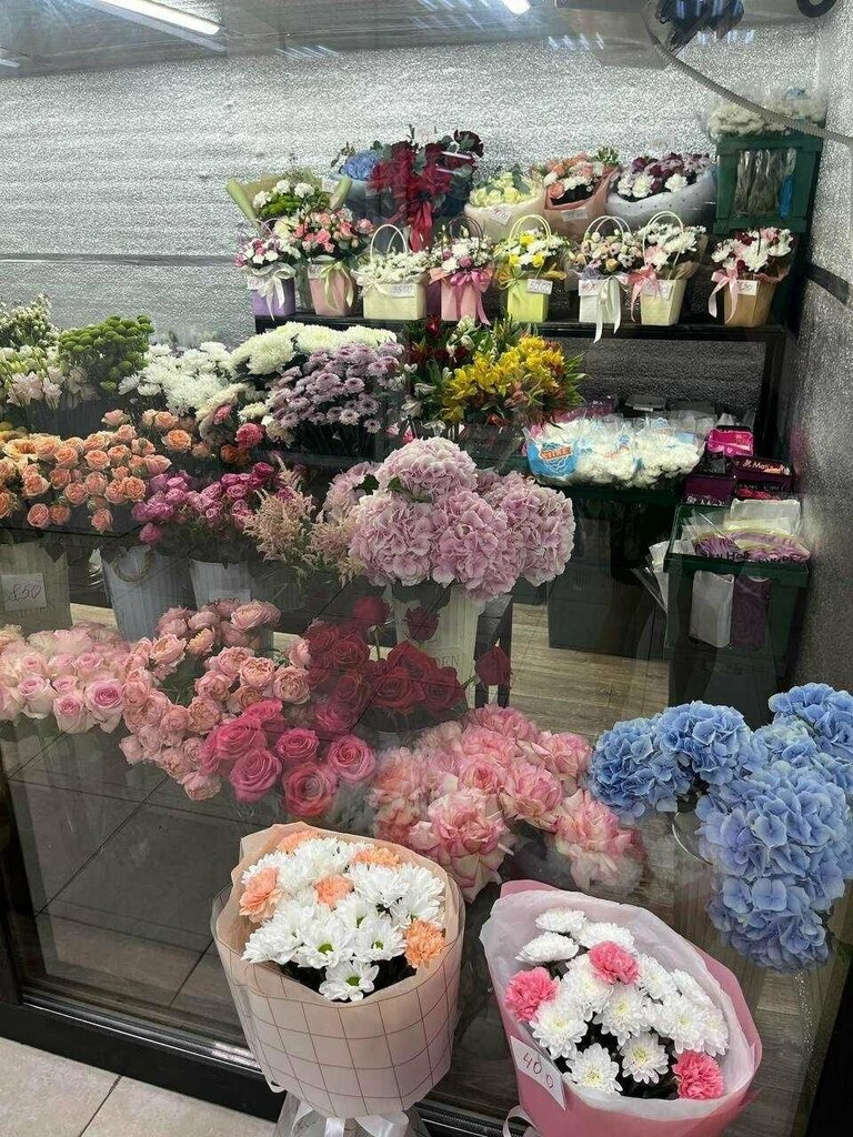 Çiçekçiler Цветочный центр 8 Марта, Brest, foto