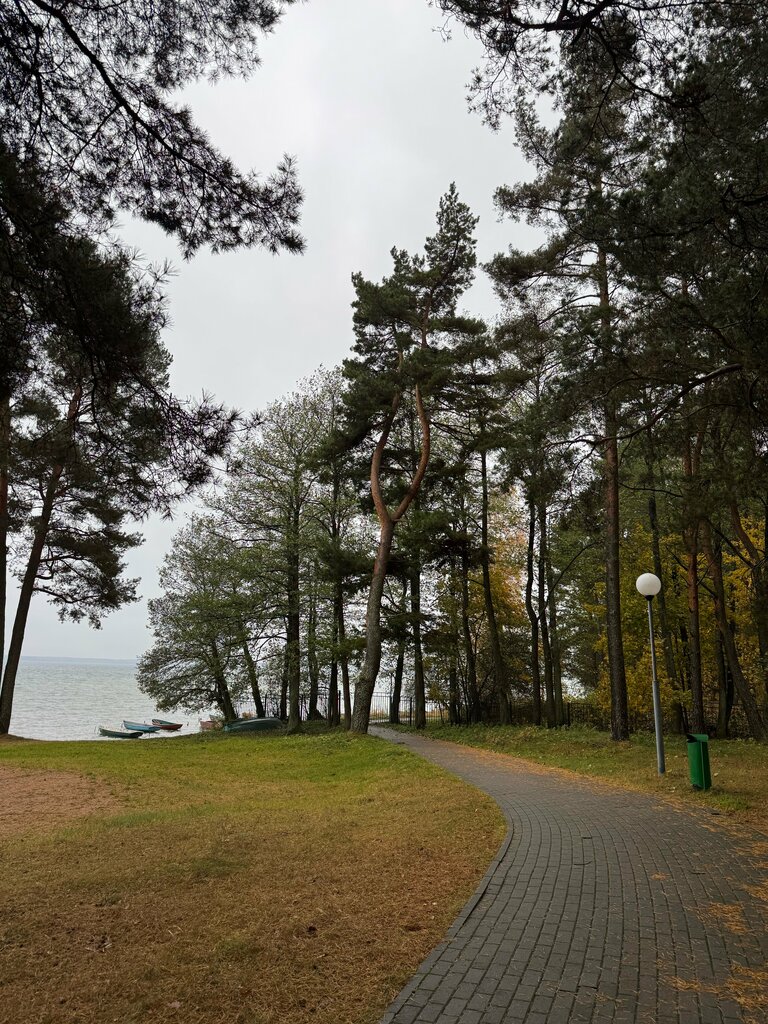 Kiralama noktası Прокат лодок и катамаранов, Minskaya oblastı, foto