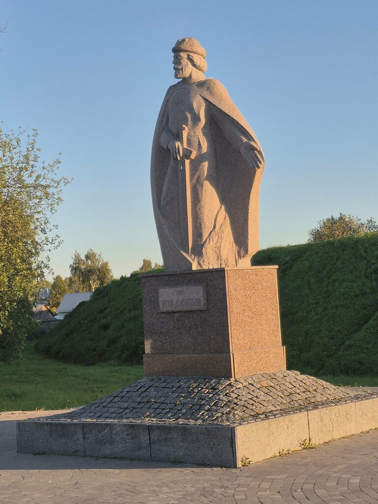 Anıt, heykel Юрий Долгорукий, Yuryev‑Polski, foto