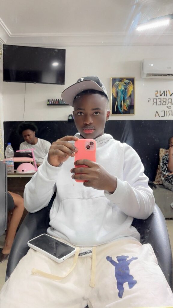 Gece kulüpleri Abidjan Continues Maquis, , foto