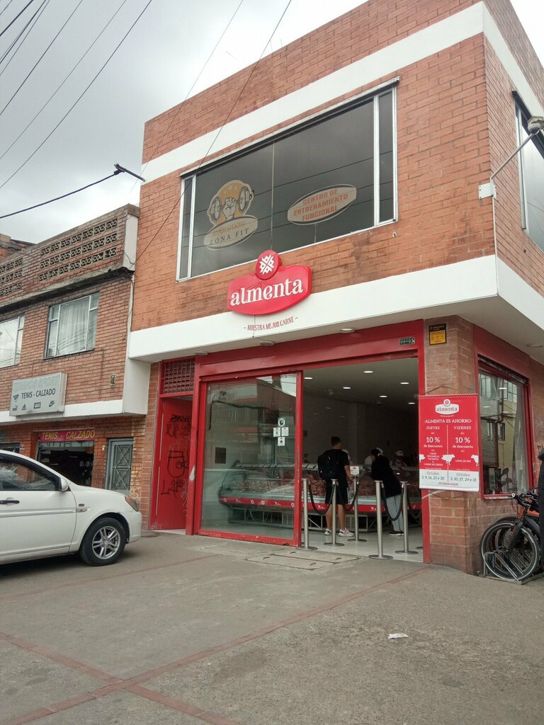 Kasap, şarküteri Almenta, Bogota, foto
