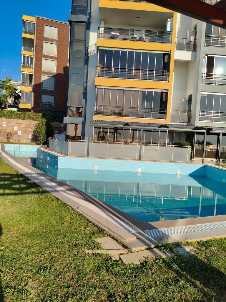 Konut blokları Tnr Konakları, Kuşadası, foto