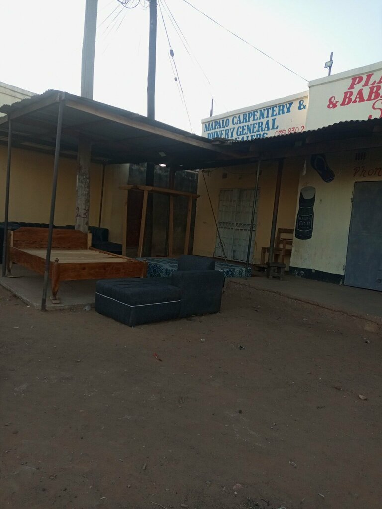 Kerestecilik Mapalo carpentry and joinery general dealers, Lusaka, foto