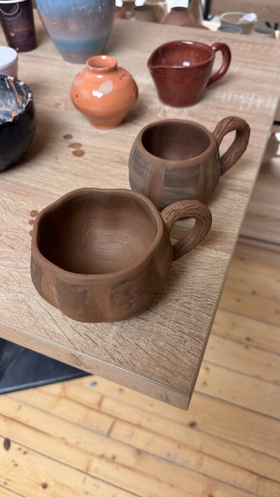 Sanat okulları Academy of Pottery, Taşkent, foto