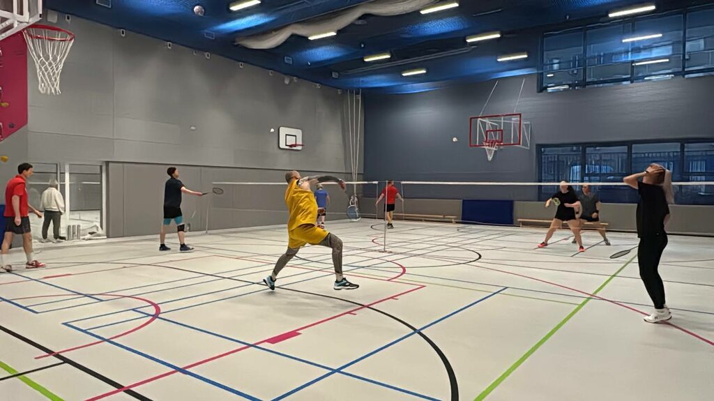 Spor kulüpleri Тренировки по бадминтону, Moskova, foto