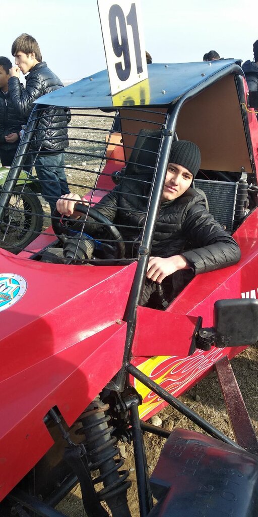 Benzin istasyonu Nishonboykhoji Hc, Fergana eyaleti, foto