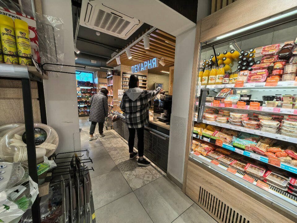 Ekmek fırını Мираторг, кофейня, Moskova, foto