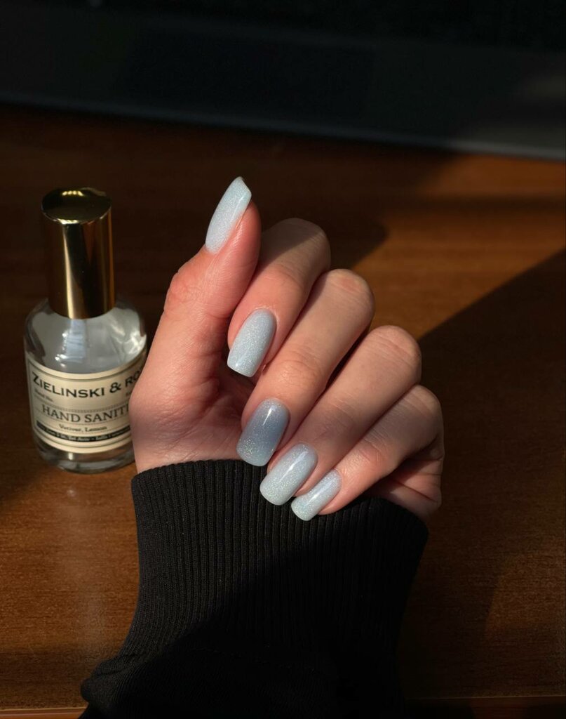 Manikür-pedikür Маникюр и педикюр, Saint‑Petersburg, foto