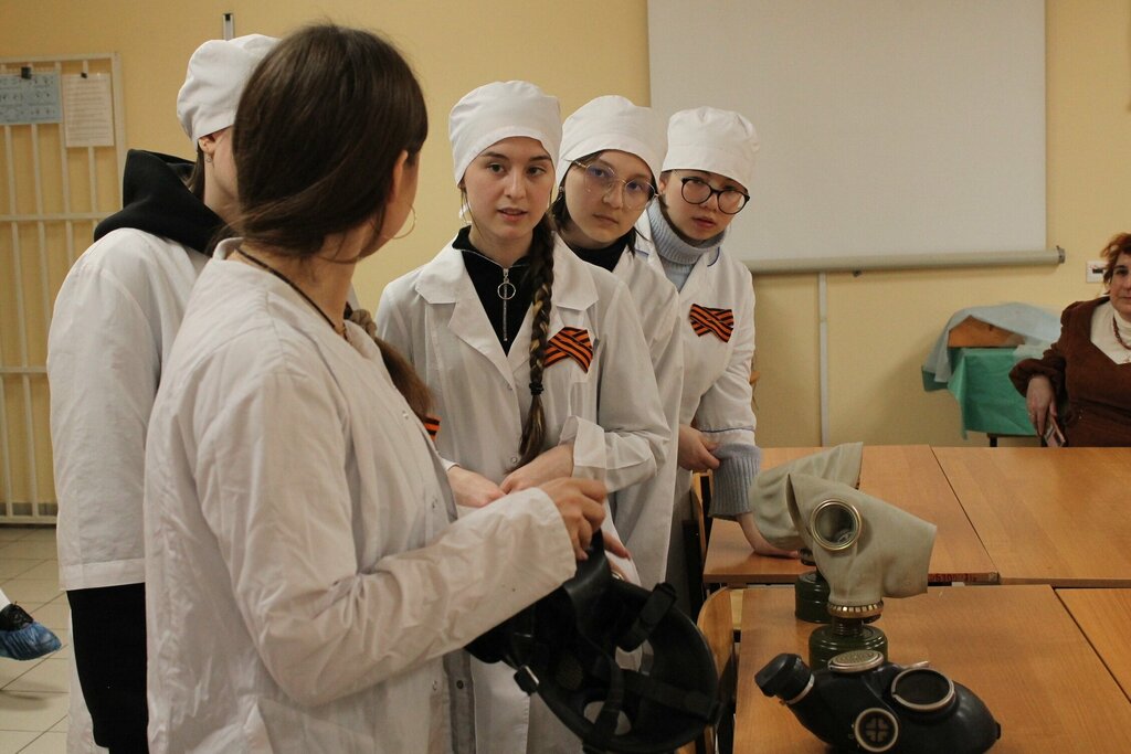 Yüksekokul Gbou Vpo Kgmu Minzdrava Rf Mediko-farmatsevtichesky kolledzh, Kazan, foto