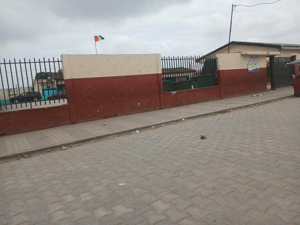 i̇lkokul Groupe Scolaire Mondon, Abican, foto