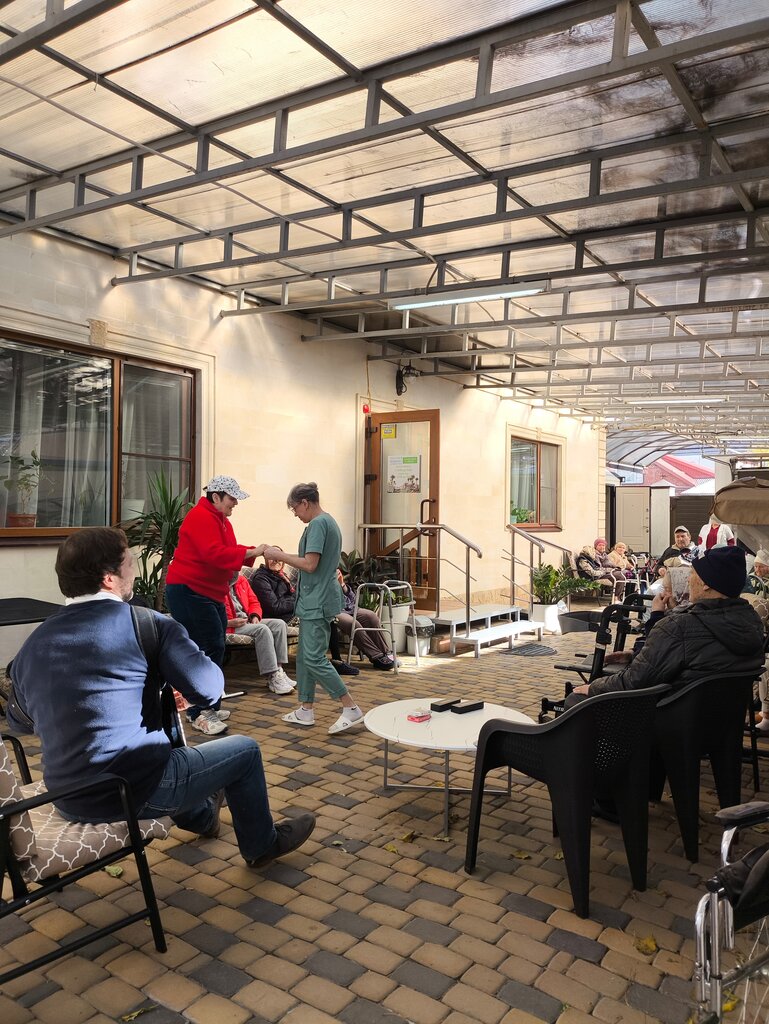 Huzurevi, bakımevi Оазис тепла и заботы, Krasnodar, foto