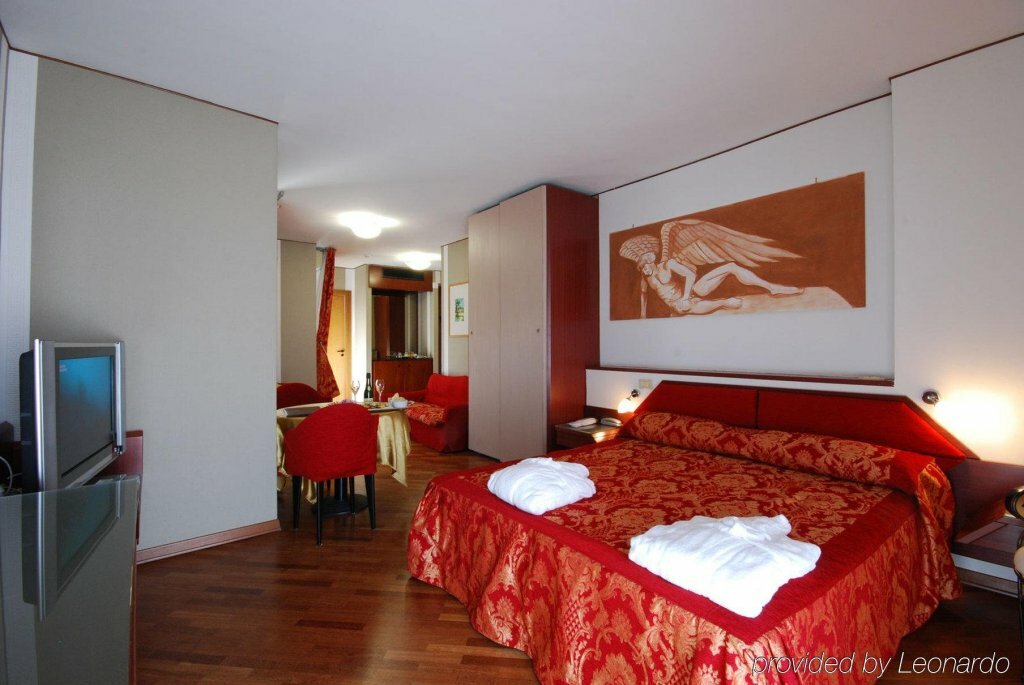 Otel Bristol Hotel, Pesaro, foto