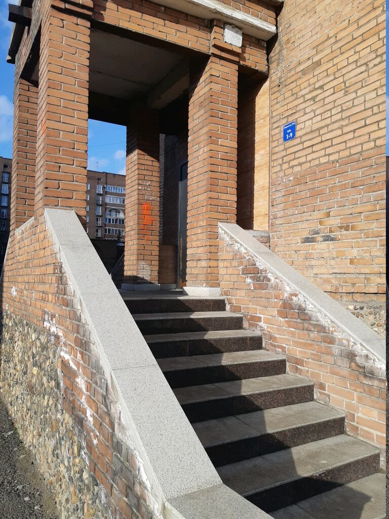 Bina, site yönetimi Павловское, Novokuznetsk, foto