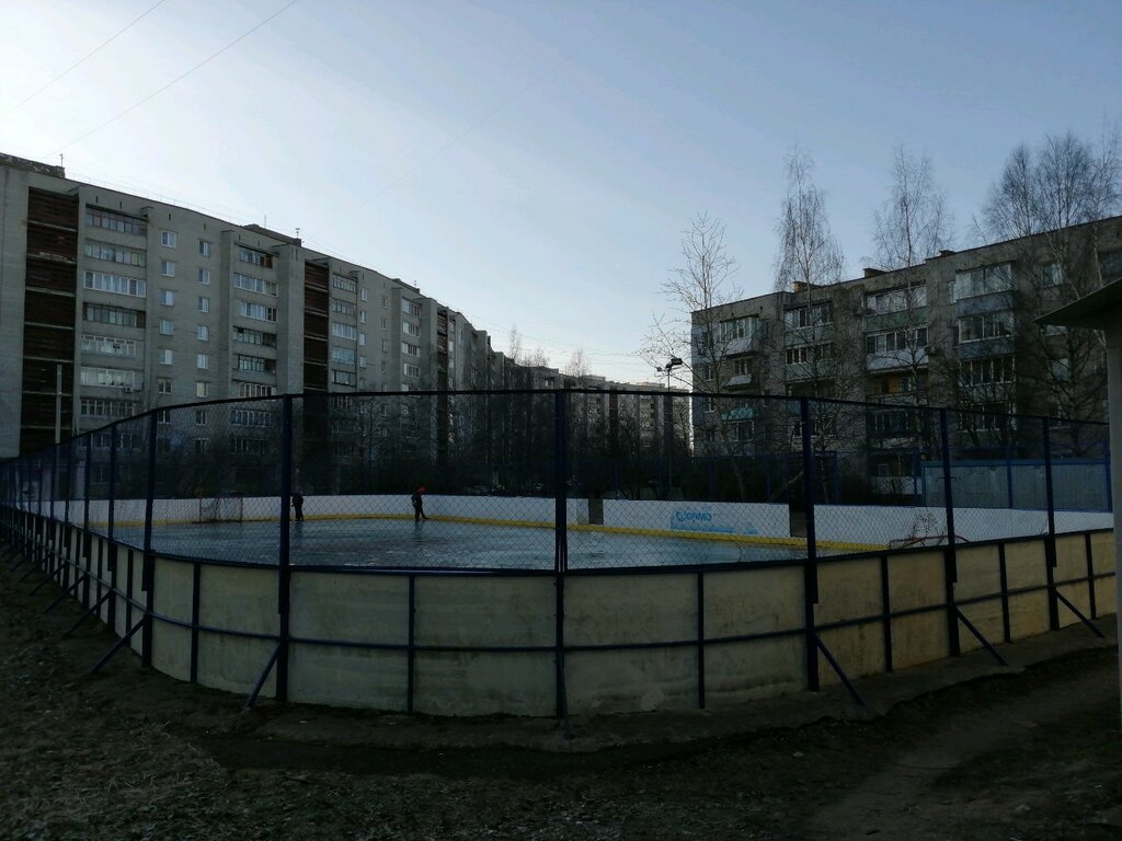 Spor alanı Хоккейная площадка, Yaroslavl, foto