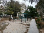 Спортплощадка (Sevastopol, Haharinskyi raion, mikrorayon Kamyshovaya Bukhta), spor alanı  Sevastopol'dan