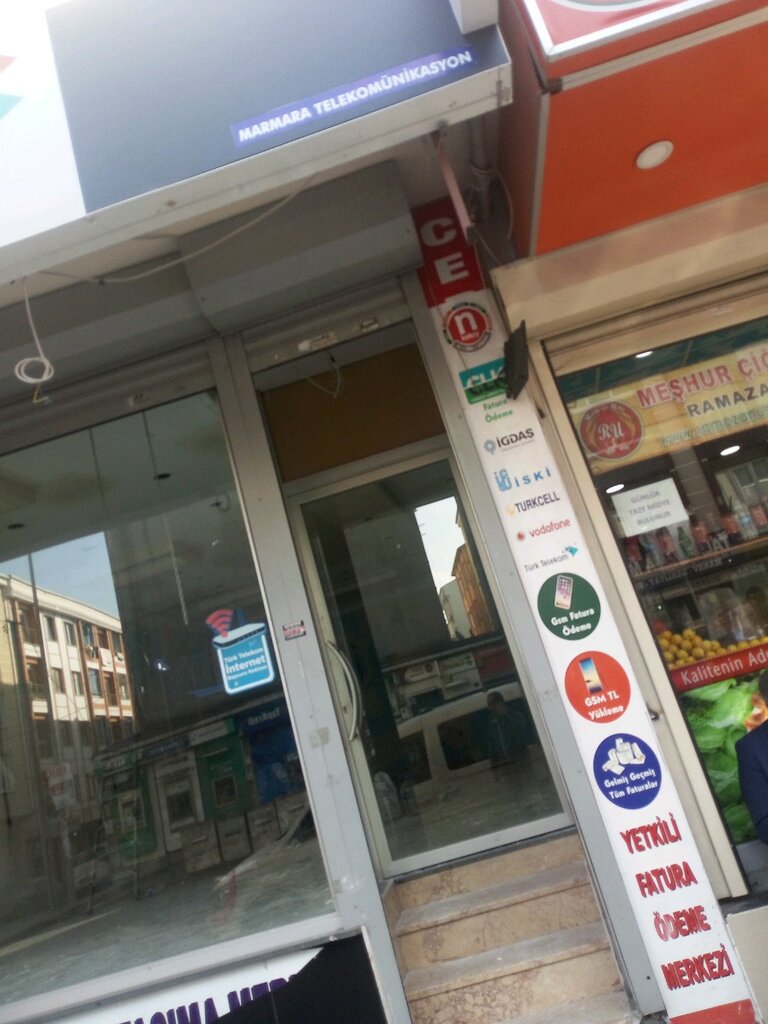 Restoran Meşhur Çiğ Köfte, İstanbul, foto