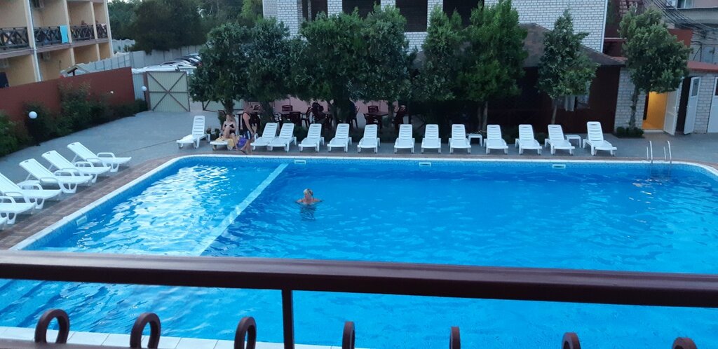 Otel Pansionat Aladdin, Kerson Bölgesi, foto