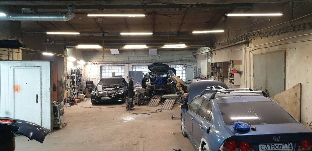 Otomobil servisi TargaSTO, Saint‑Petersburg, foto